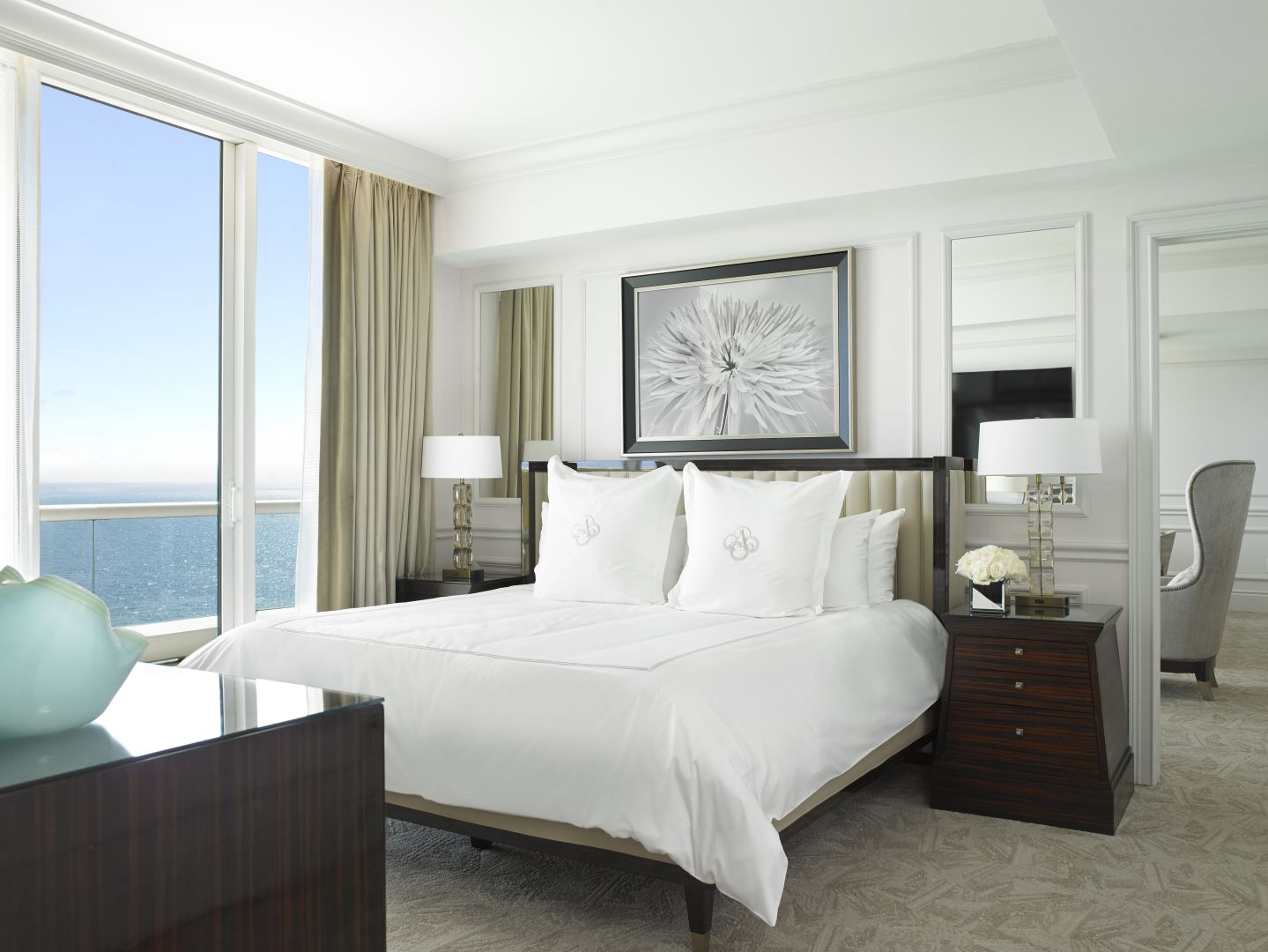 Acqualina Acqualina Resort & Residences — VIP Refreshment at Sunny ...