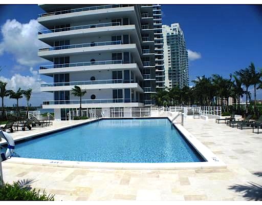 Bentley Bay Miami Beach - Condos for sale and rent