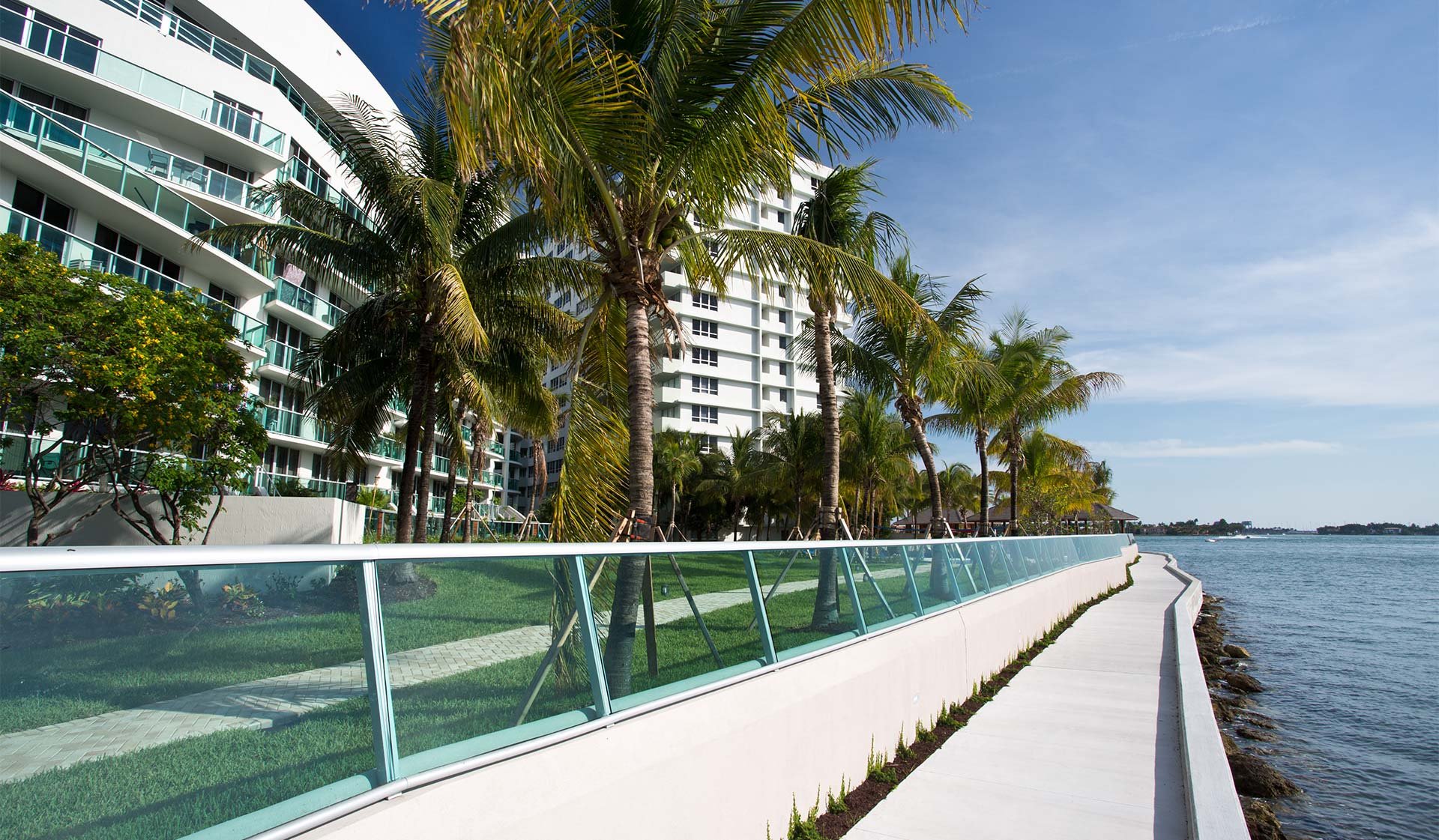 Flamingo South Beach Miami Beach - Condos for sale and rent