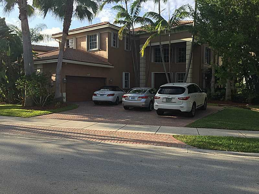 Presidential Estates North Miami Beach - Homes for sale and rent