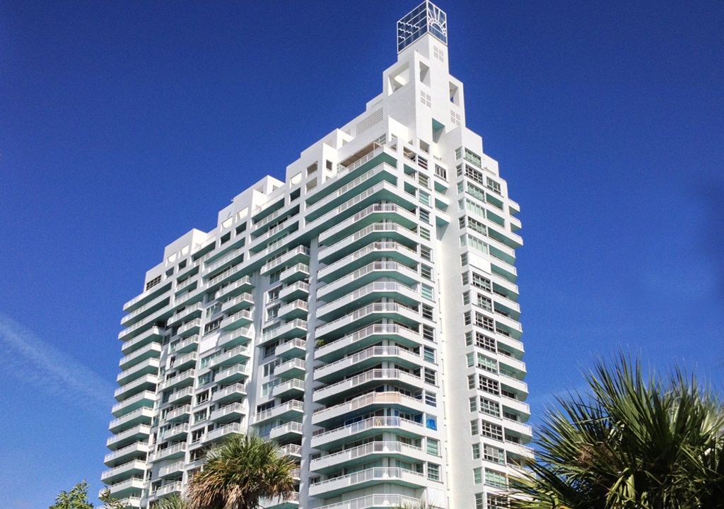 South Pointe Towers Miami Beach - Condos for sale and rent